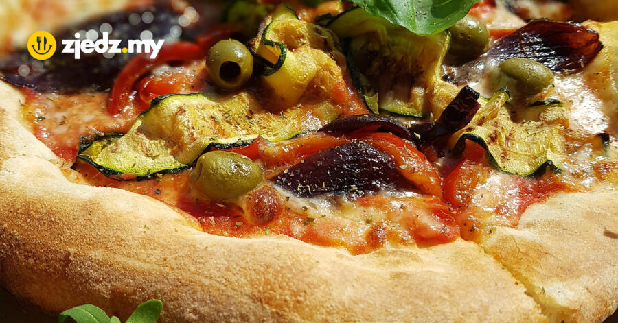 🍽️ Pizza Monza - Złotowska, Poznań - booking table online w Zjedz.my