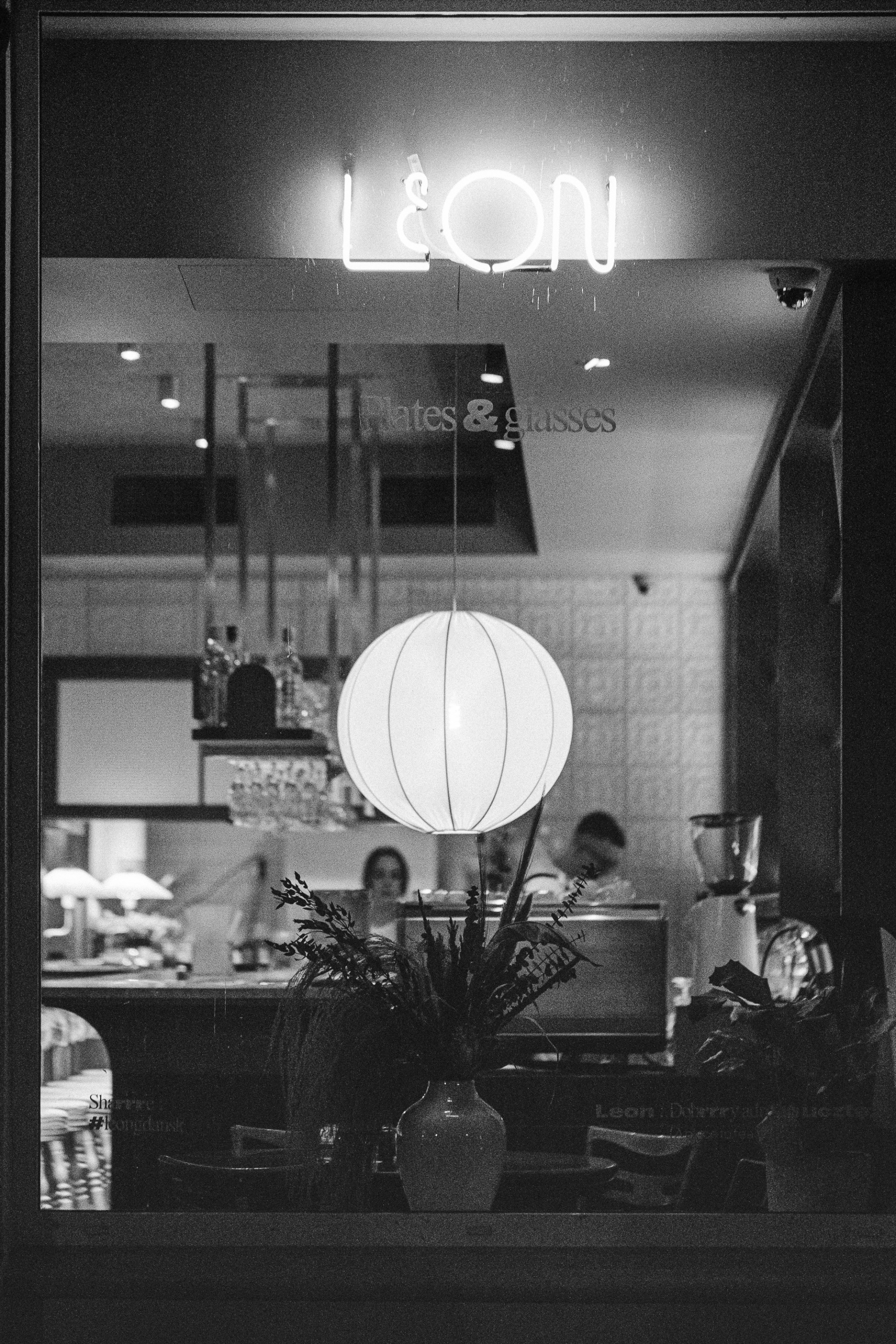 🍽️ Bar Leon, Gdańsk - booking table online w Zjedz.my