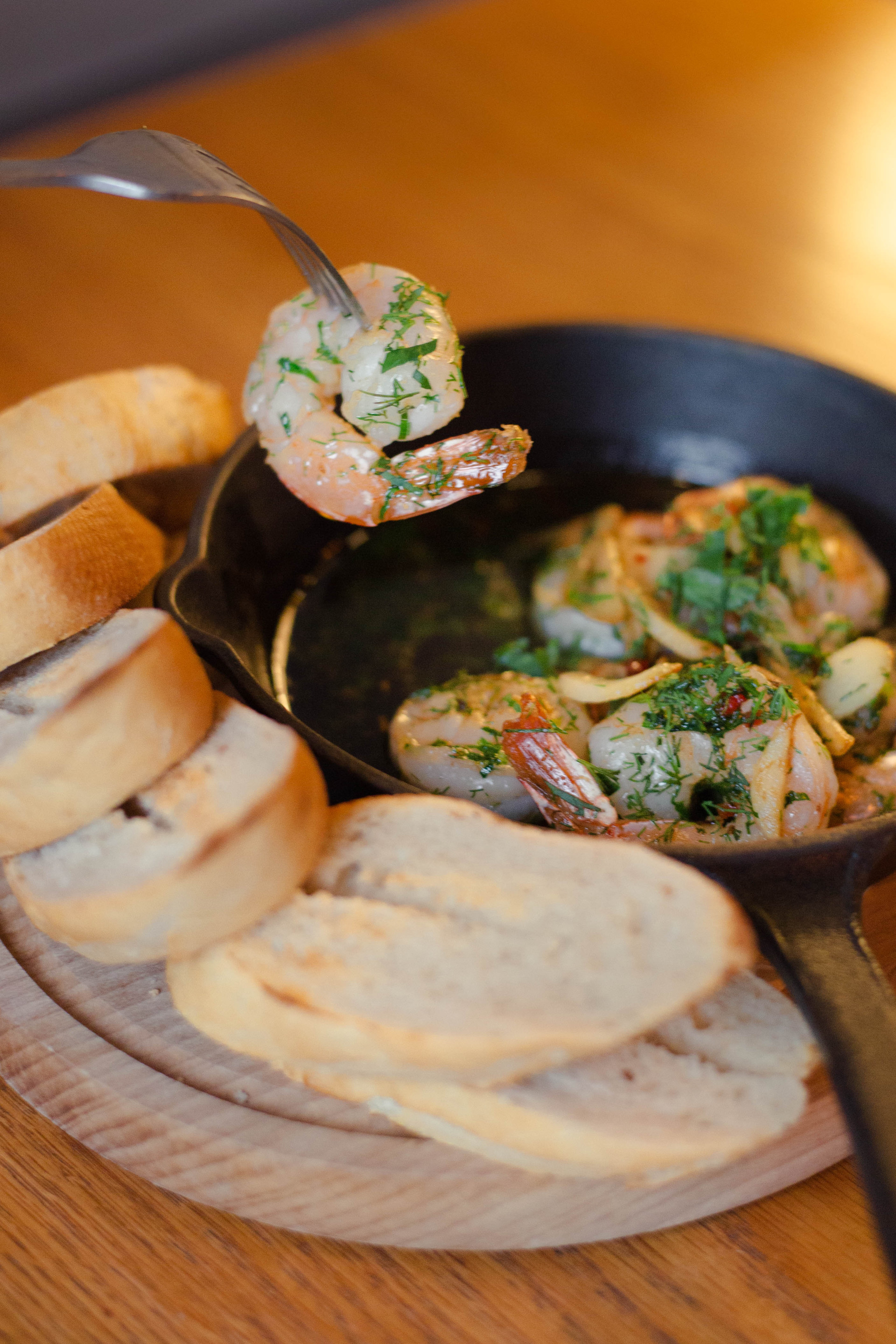 🍽️ Just Friends Poznań - Restauracja | Cocktail bar, Poznań - booking ...