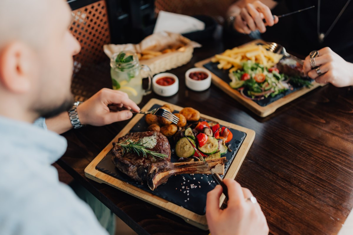 🍽️ Sphinx Poznań ul. Św. Marcin 66/72, Poznań - booking table online w ...