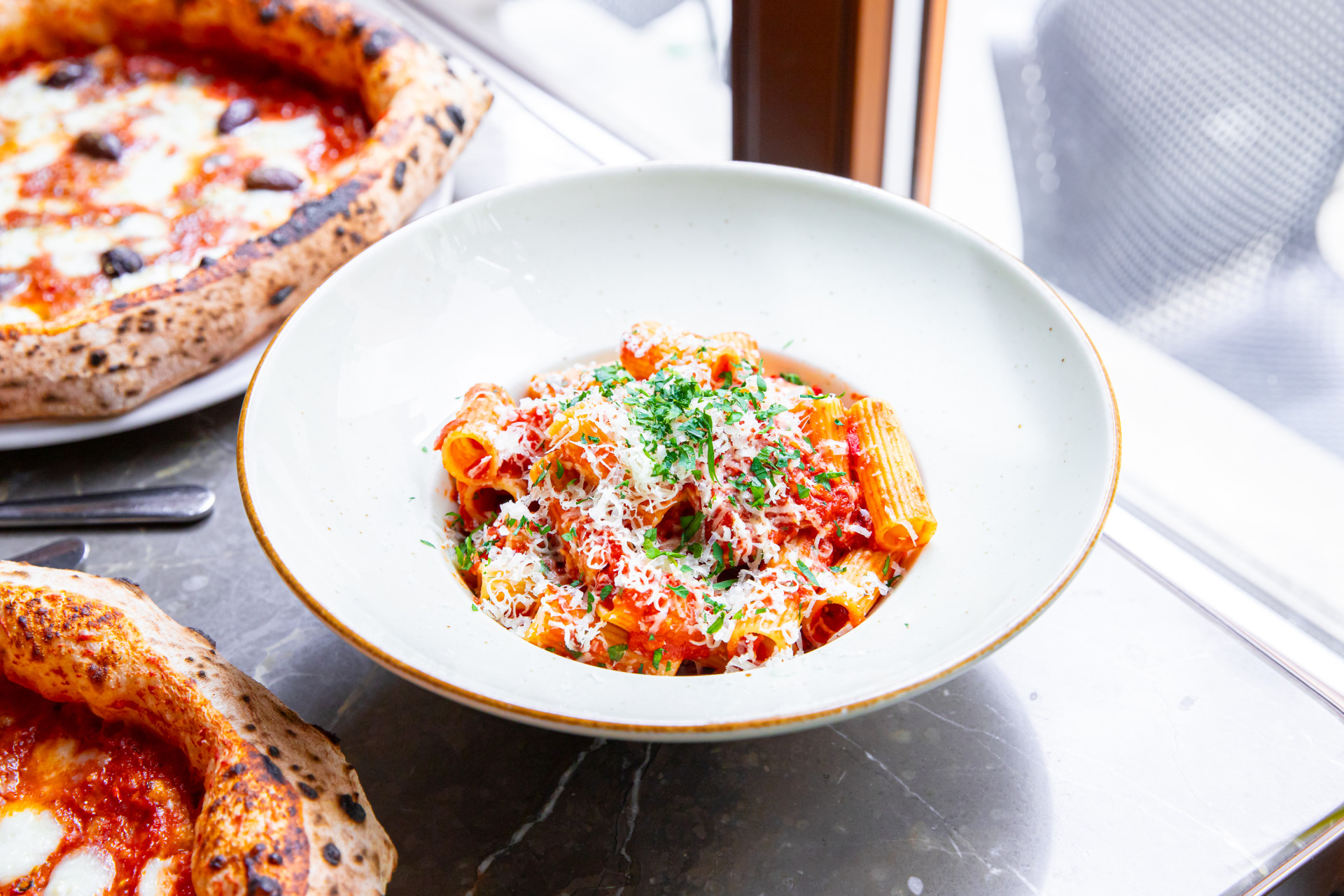 🍽️ VaffaNapoli, Wrocław - booking table online w Zjedz.my