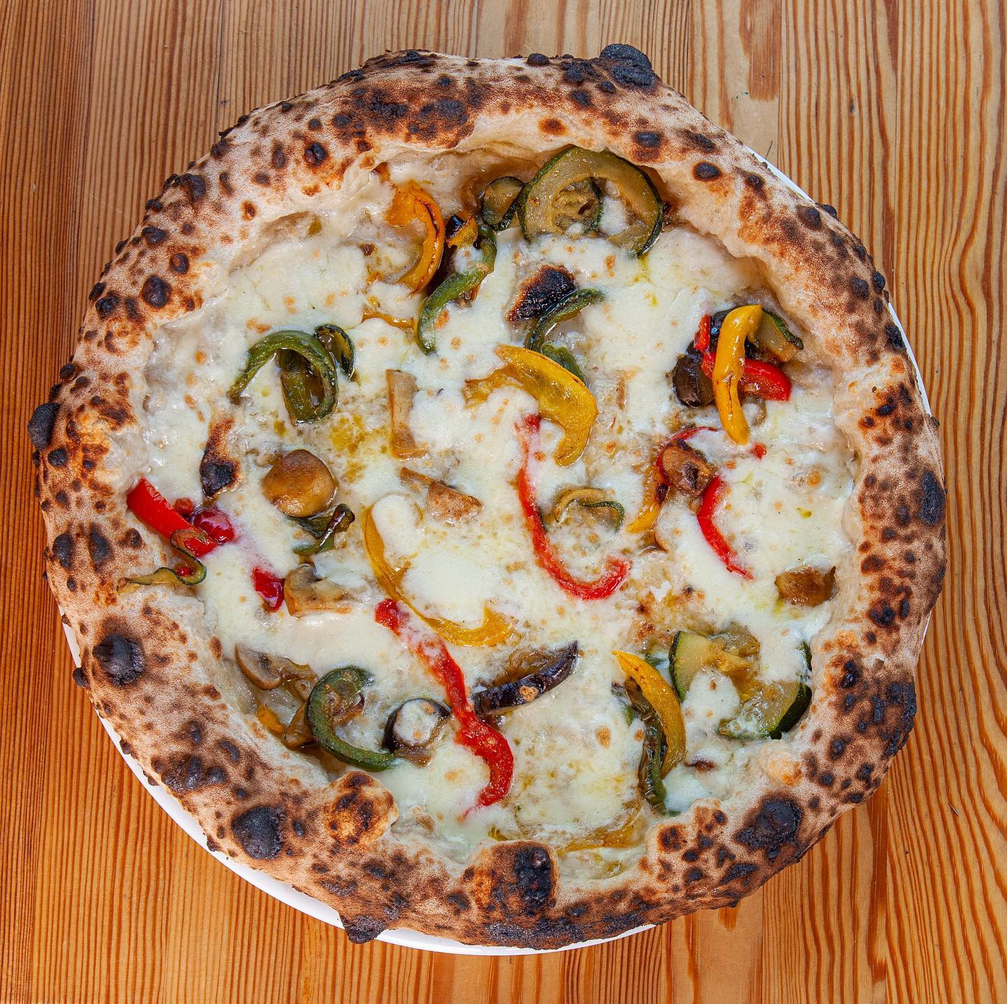 🍽️ MILO pizza napoletana, Warszawa - booking deliveries/reception ...