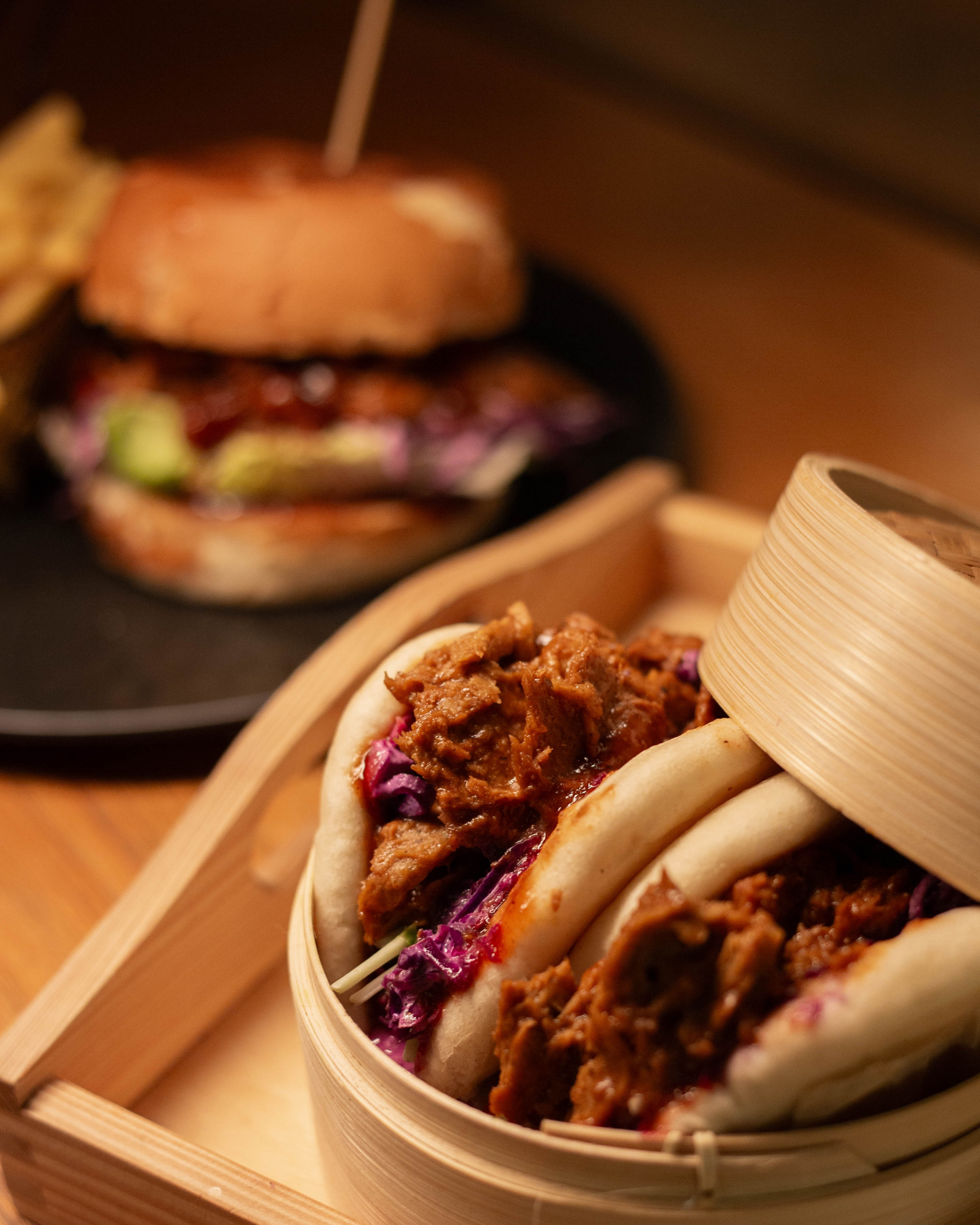 🍽️ Just Friends Poznań - Restauracja | Cocktail bar, Poznań - booking ...