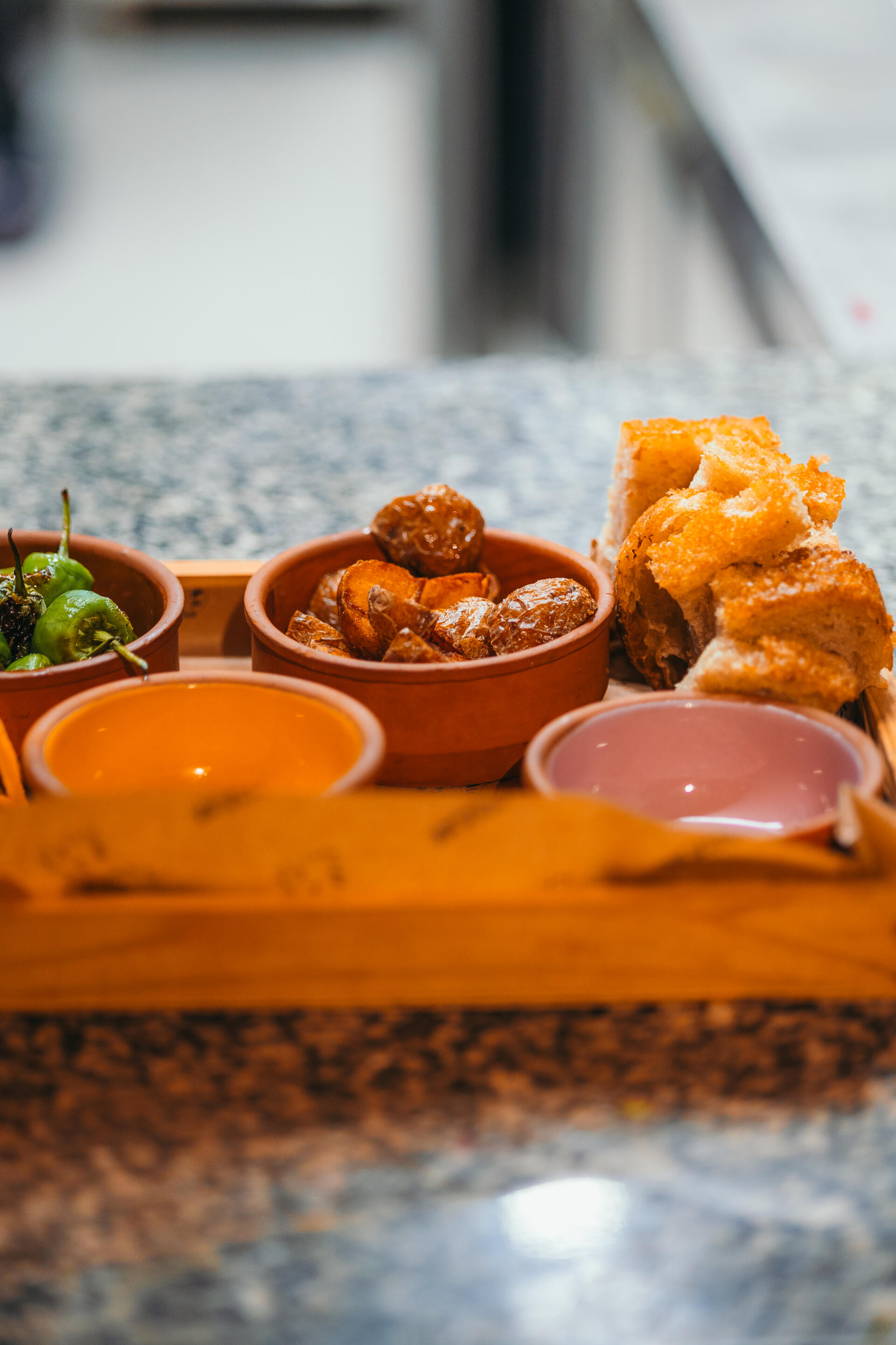 🍽️ Mundo Food & People, Katowice - booking table online w Zjedz.my